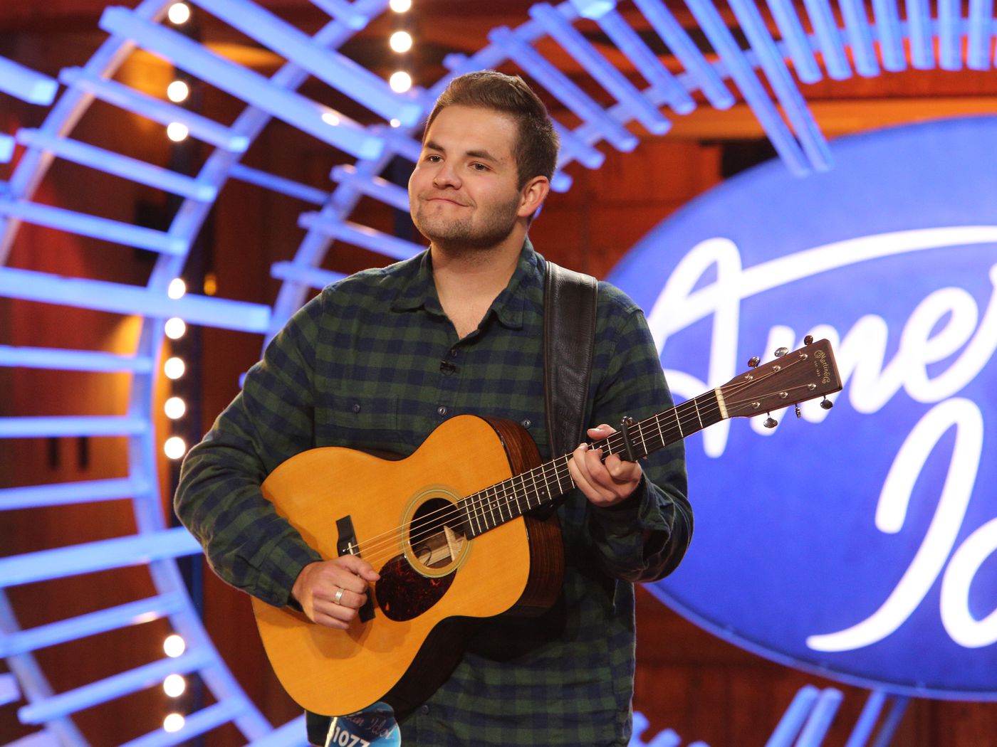 Jordan Moyes - From the Provo Utah Music Scene to the American Idol ...